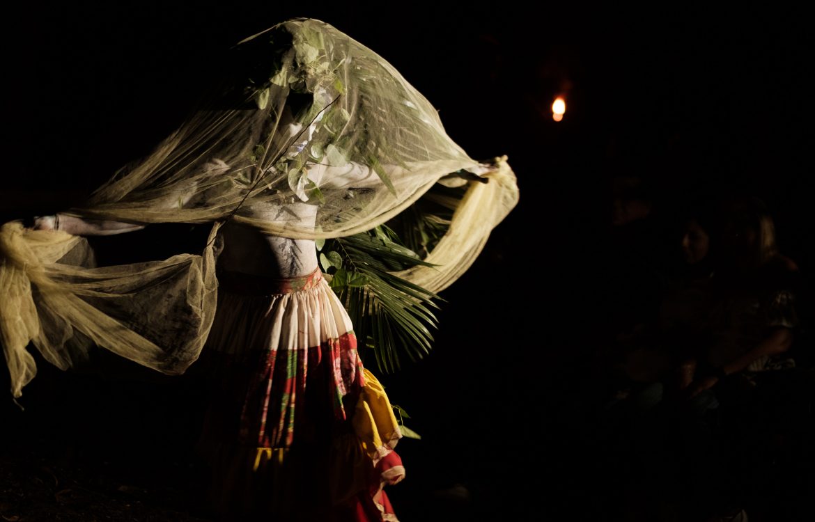 Exposição conta história de Uýra Sodoma, drag queen amazonense que ...