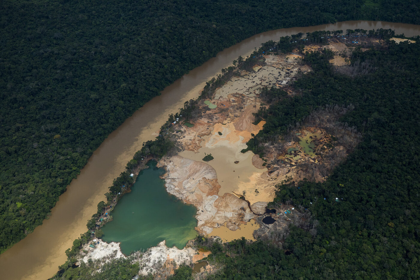 Yanomami: “É um cenário de guerra”, diz Sesai - Amazônia Real