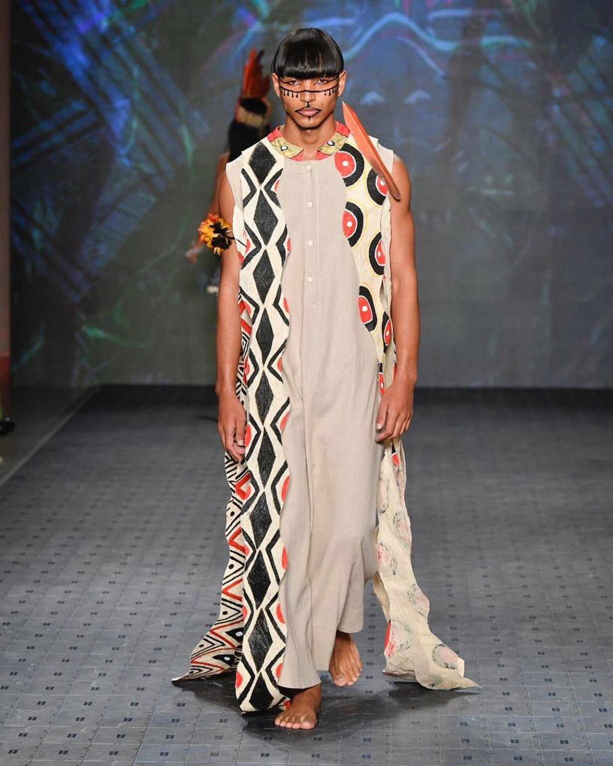 Estilistas indígenas conquistam espaço na moda - Amazônia Real